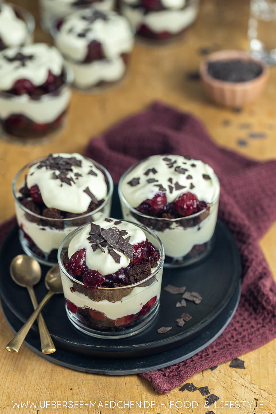 Schwarzwälder Kirsch Dessert im Glas - wie der Kuchen, nur besser!