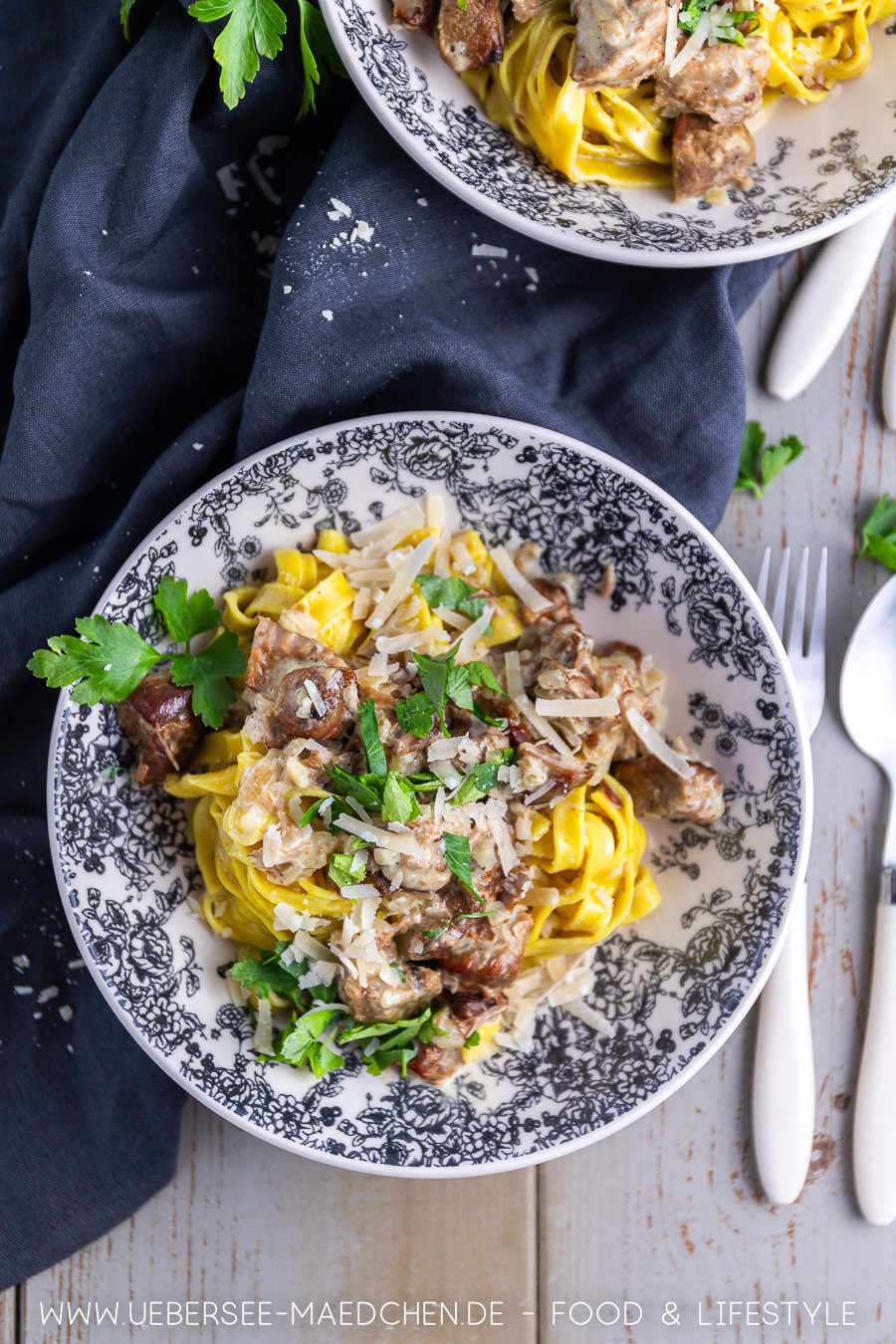Pasta mit Kalbsragout ist unerwartet köstlich! Mamma-Lina-Rezept ...
