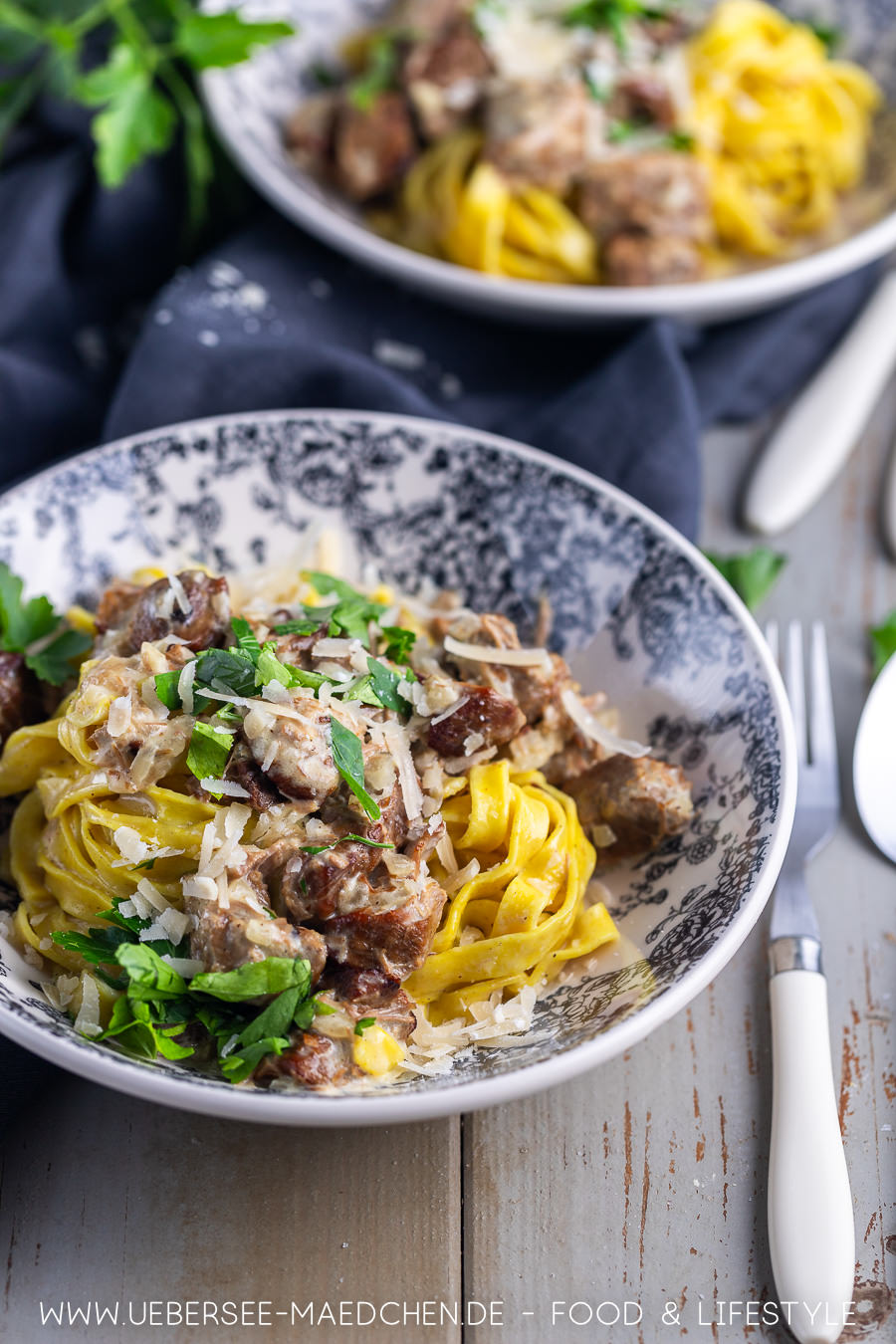 Pasta mit Kalbsragout ist unerwartet köstlich! Mamma-Lina-Rezept ...