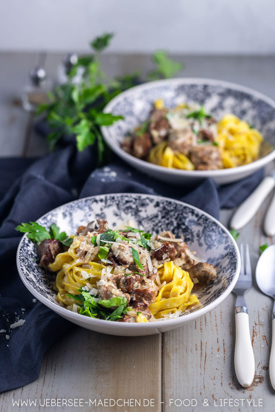 Pasta mit Kalbsragout ist unerwartet köstlich! Mamma-Lina-Rezept ...